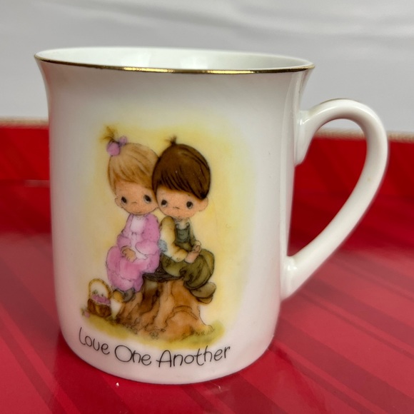 Precious Moments | Art | Vintage Precious Moments Love One Another ...